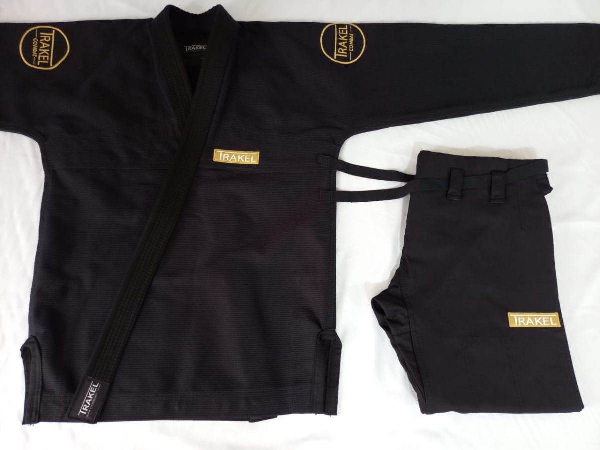 Trakel Combat - Kimono preto tag dourada